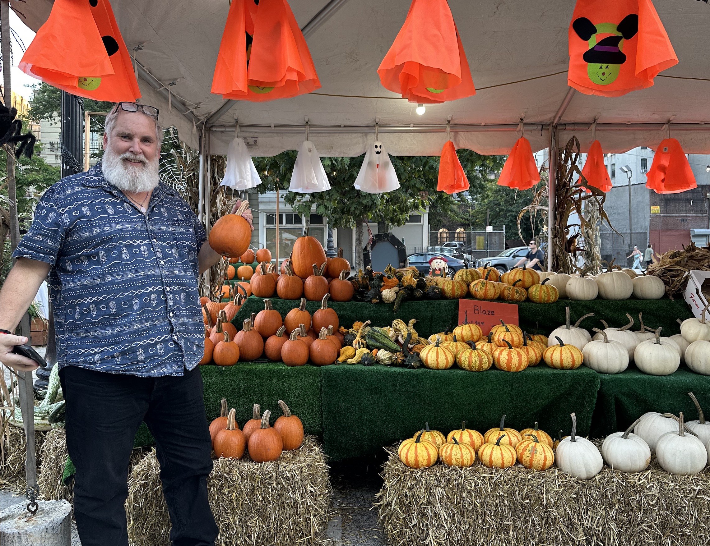 Greg's Great Pumpkin Patch is Back with Hoards of Gourds, Halloween ...