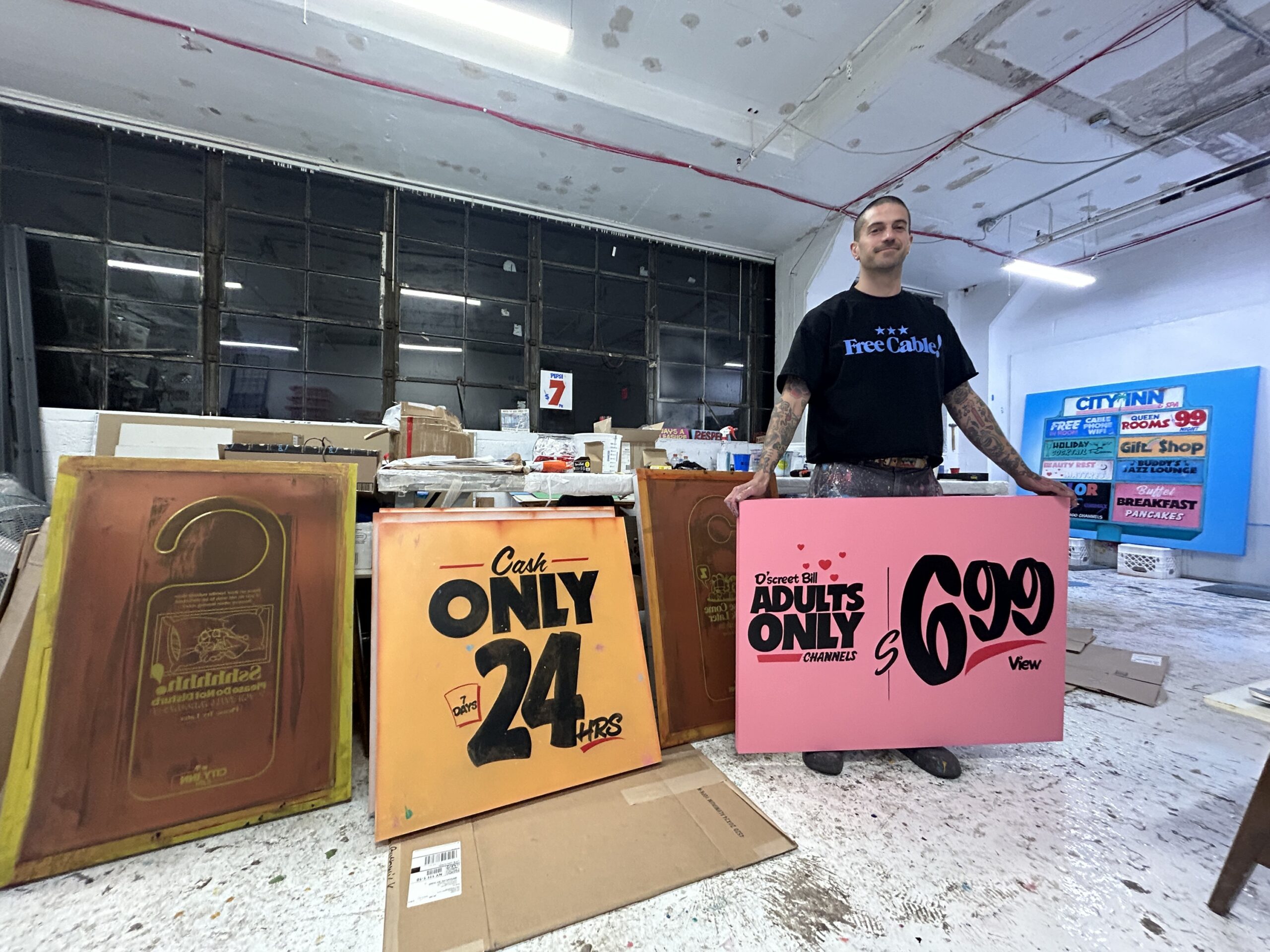 Tonight! "Free Cable," An Immersive Exhibition Reimagining American Motel Signage - Greenpointers