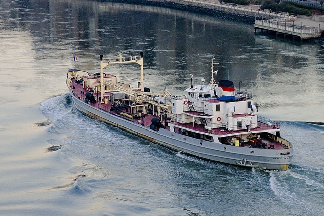 NYC-DEP-sludge-boat - Greenpointers