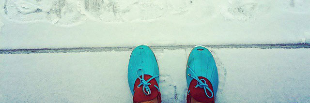 whatshappening_blast_snow_feet - Greenpointers