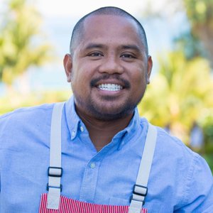 Chef Sheldon Simeon Celebrates Hawaii at MOFAD - Greenpointers